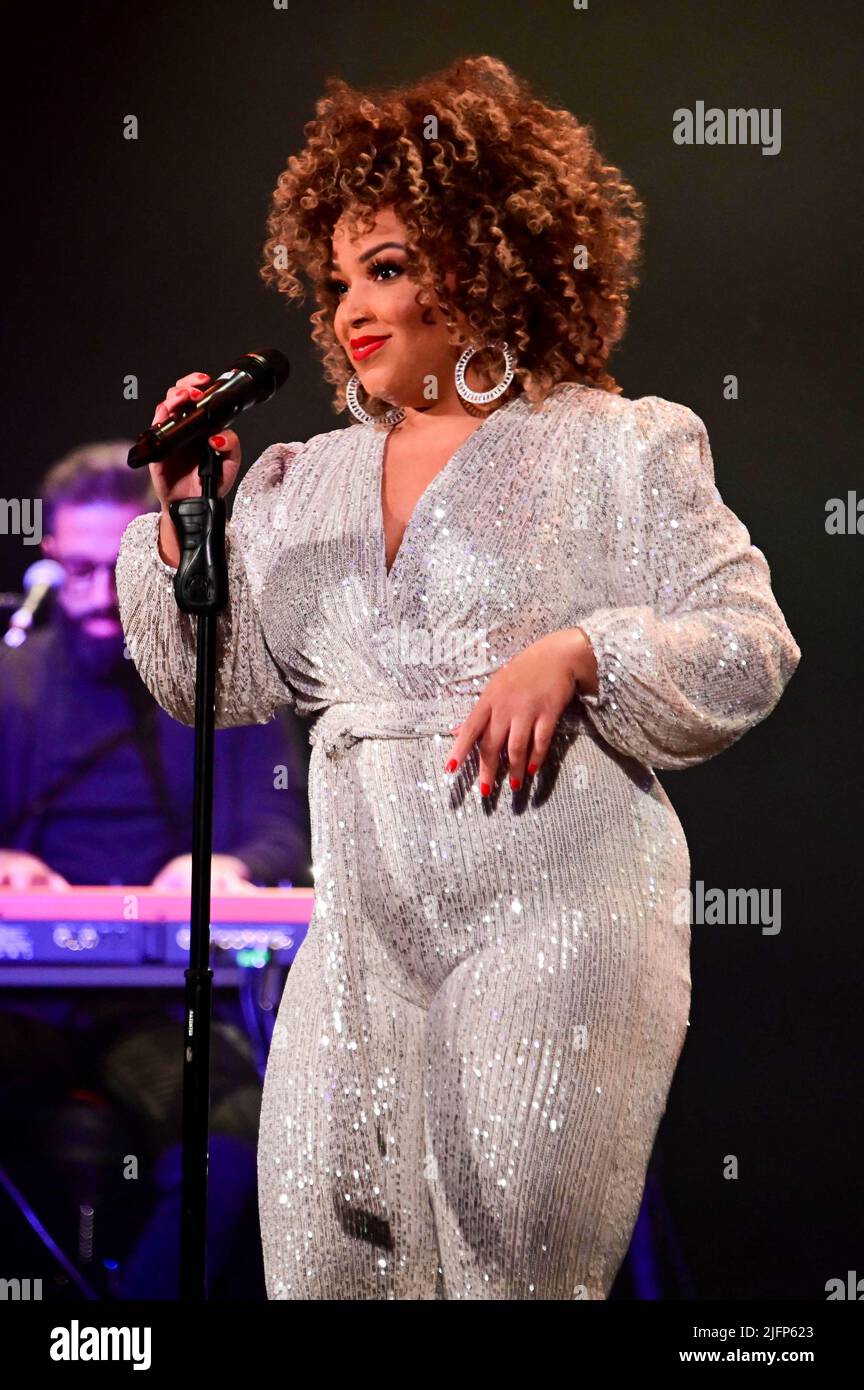 Broadway and West End Star Marisha Wallace performing on the opening ...