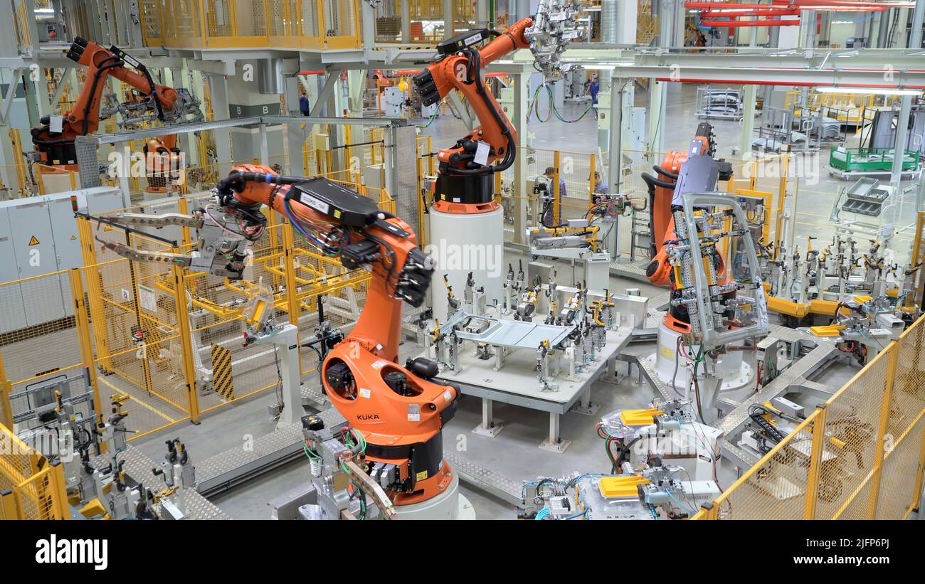 Car assembly line painting hi-res stock photography and images - Alamy