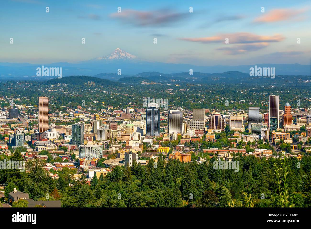 Portland city downtown skyline cityscape of Oregon, in USA at sunset ...