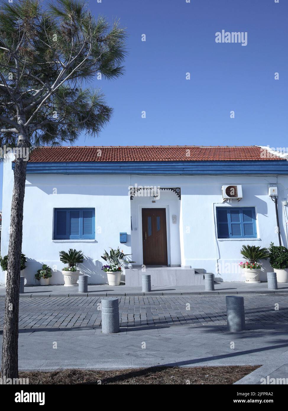 Traditional door cyprus hi-res stock photography and images - Alamy