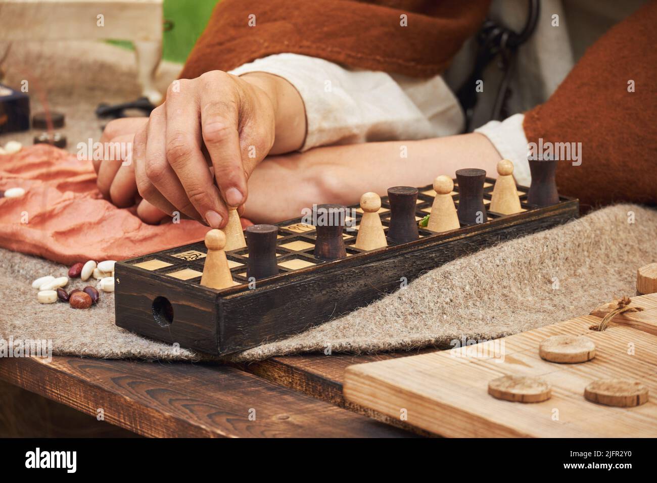 Roman board games hi-res stock photography and images - Alamy