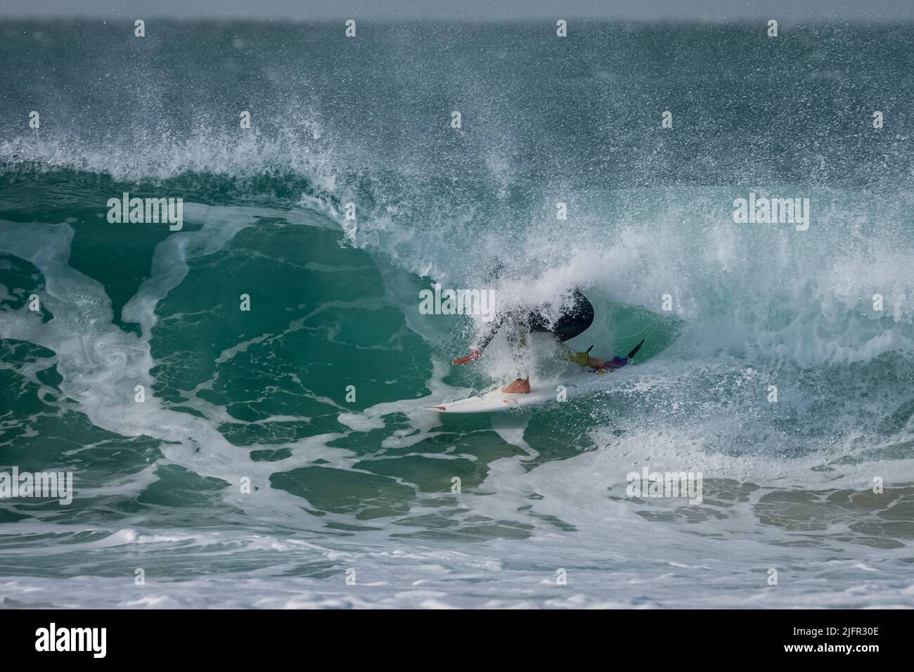 Super tubes surfing hi-res stock photography and images - Alamy