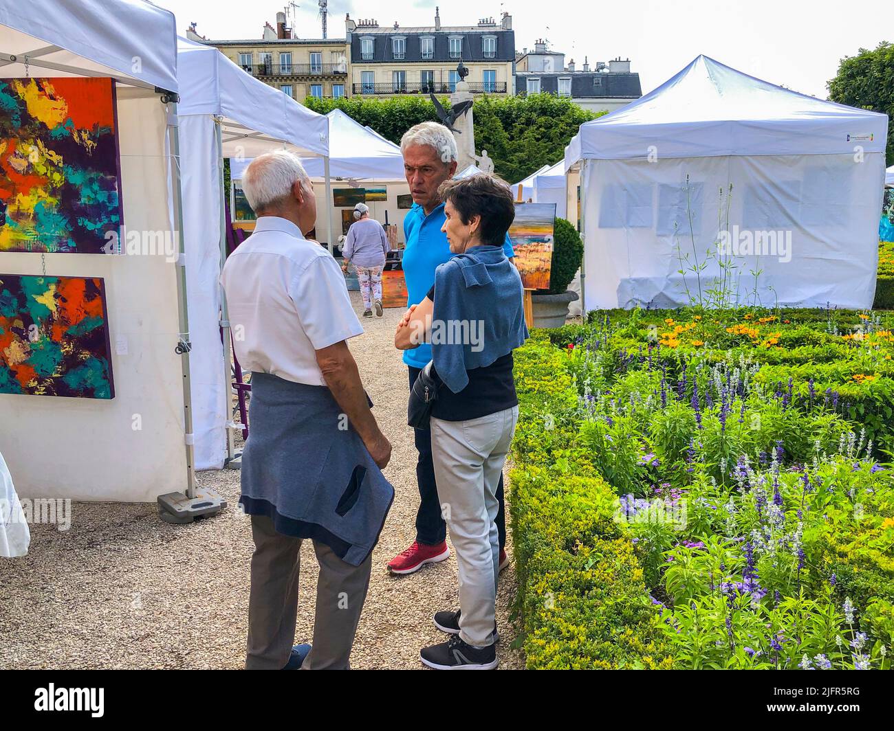 Fair for seniors france hi-res stock photography and images - Alamy