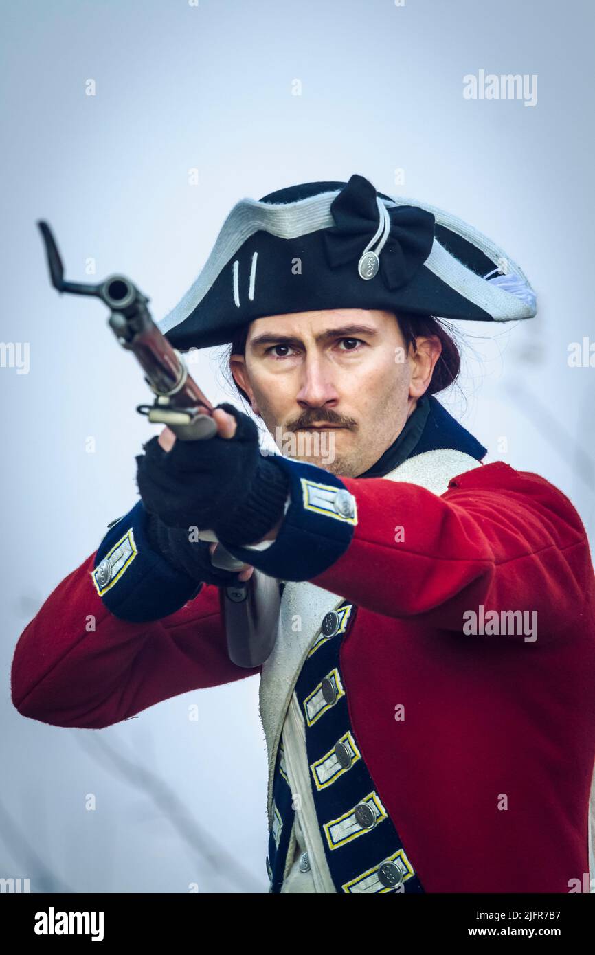 Red coats american revolutionary war hi-res stock photography and ...