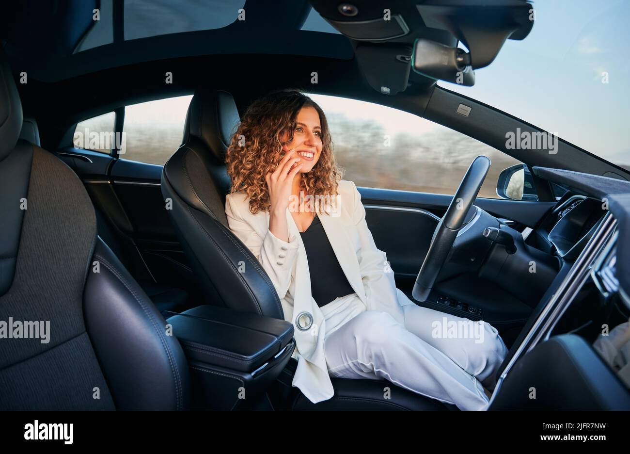 Autopilot mode hi-res stock photography and images - Alamy