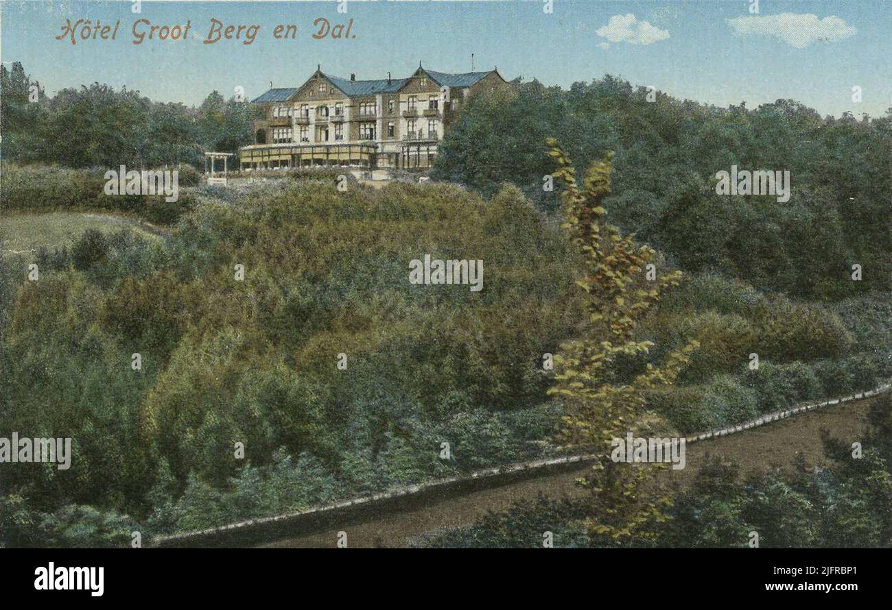 Forest face and back of the Hotel Groot Berg en Dal Stock Photo - Alamy