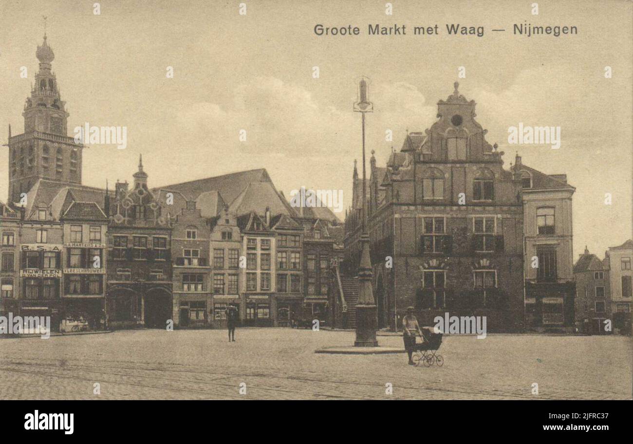 Restoration grote markt hi-res stock photography and images - Alamy