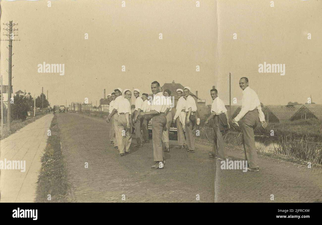 Unknown destination hi-res stock photography and images - Alamy