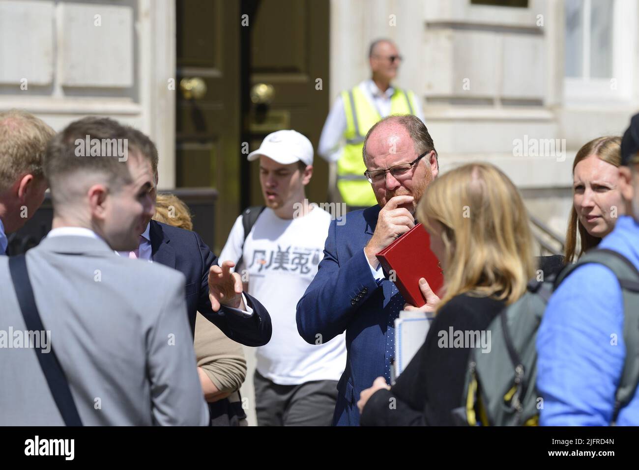 George freeman mp minister for science hi-res stock photography and ...
