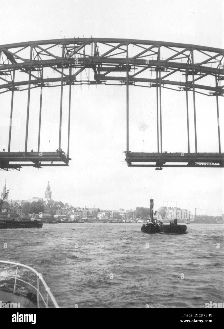 Work bridge Black and White Stock Photos & Images - Alamy