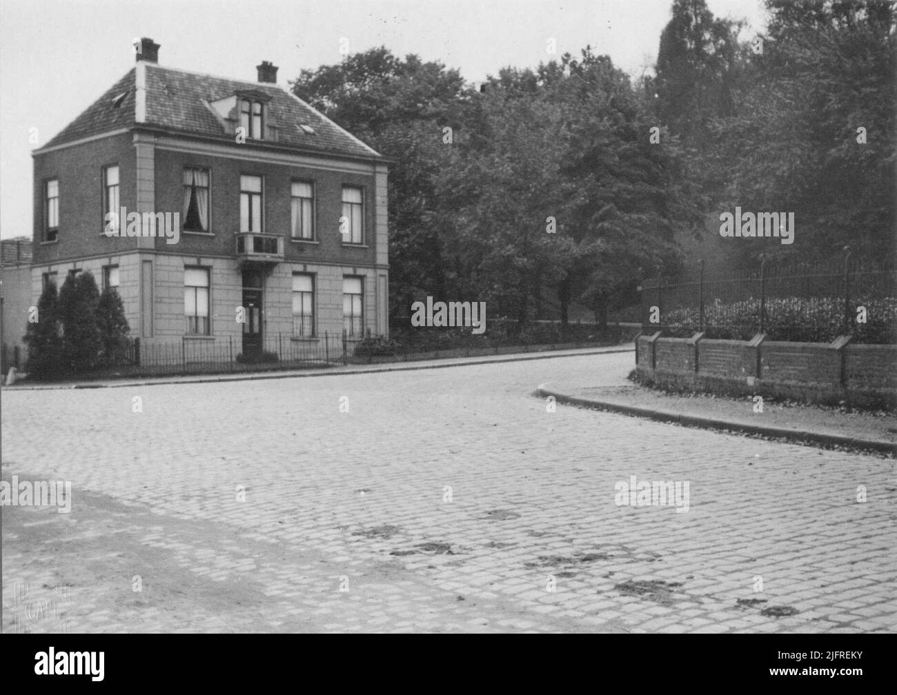 Foreground background view Black and White Stock Photos & Images - Alamy