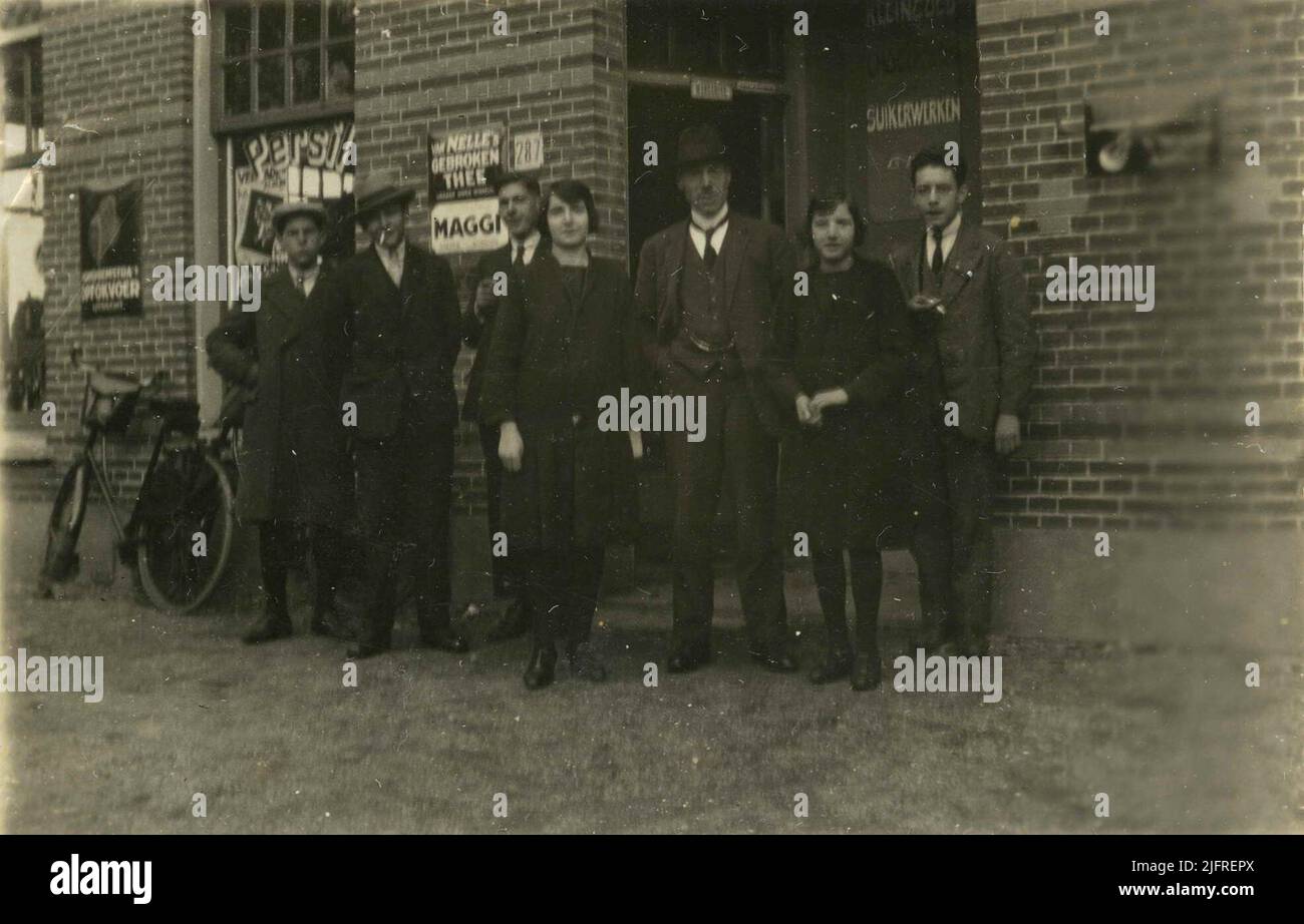 Group photo with the Groos family for the grocery store (and garage) on ...