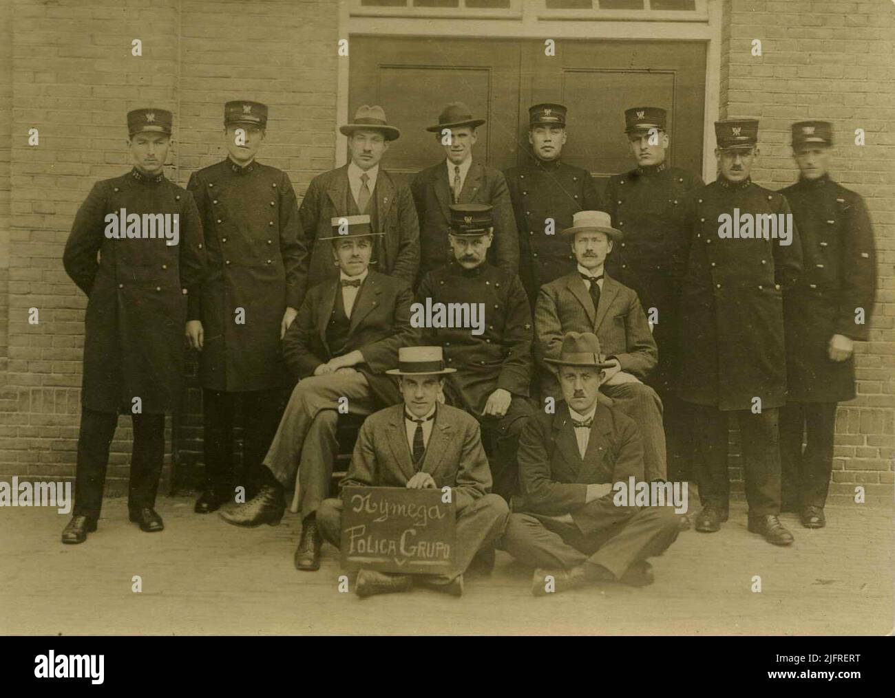 Representation of the corps of the Nijmegen police with the ...