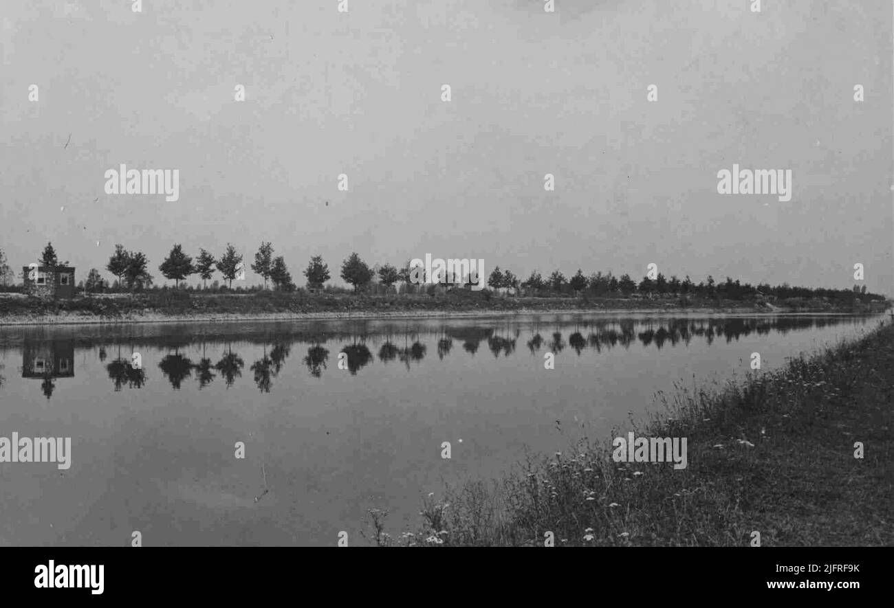 Kazemat 13 along Maas-Waalkanaal Stock Photo - Alamy