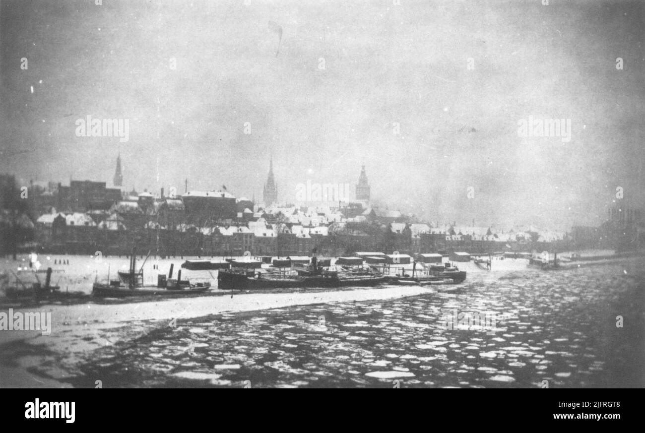 Partially Black and White Stock Photos & Images - Alamy