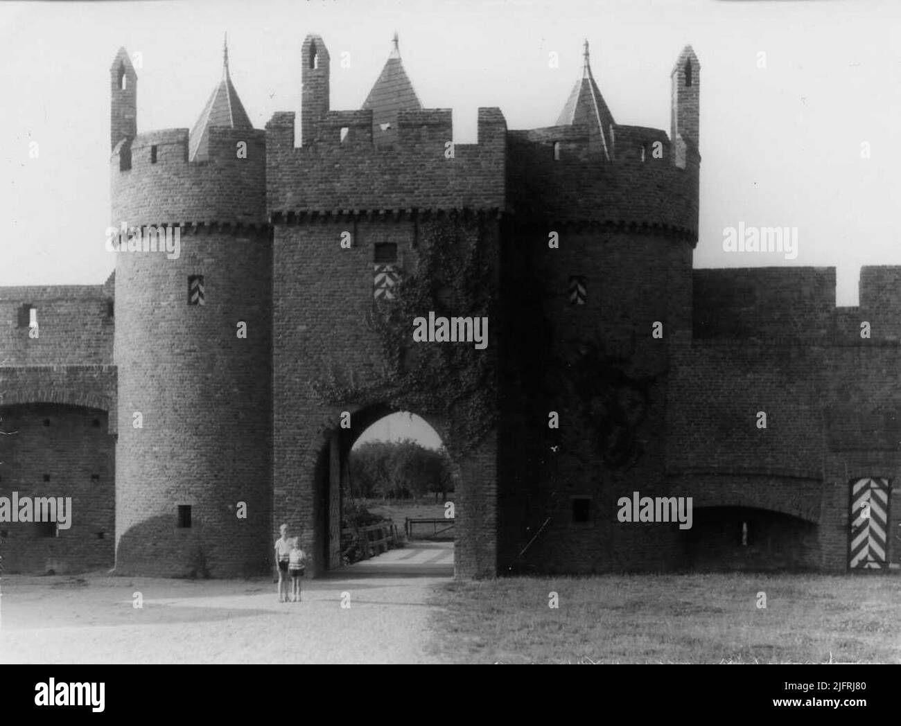 Castle Doornenburg. Forefront Stock Photo - Alamy