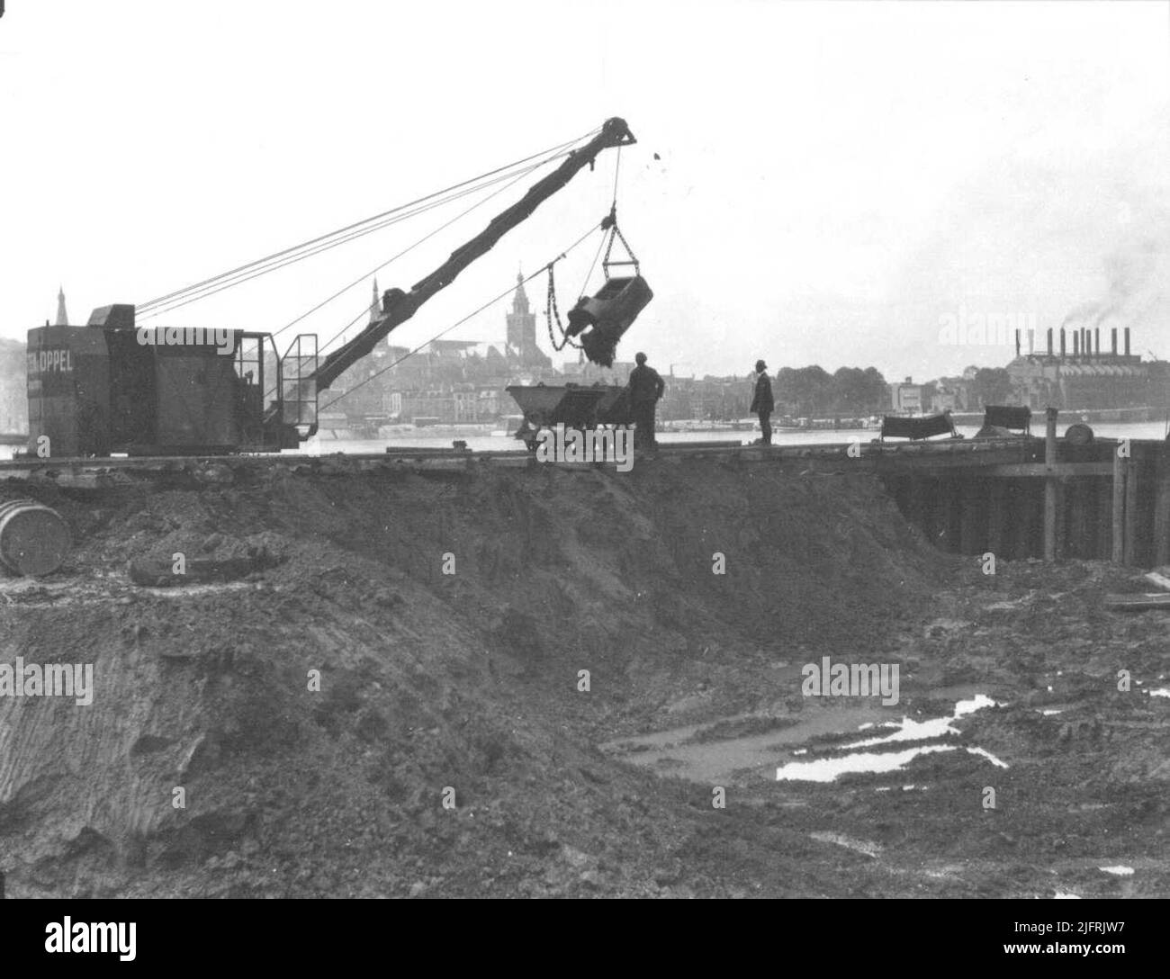 Dredging work Black and White Stock Photos & Images - Alamy