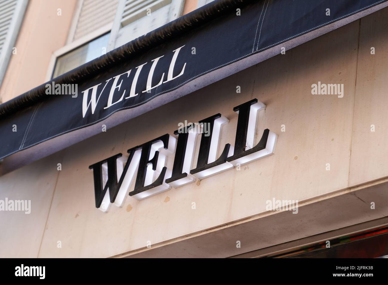 Weill sign hi-res stock photography and images - Alamy