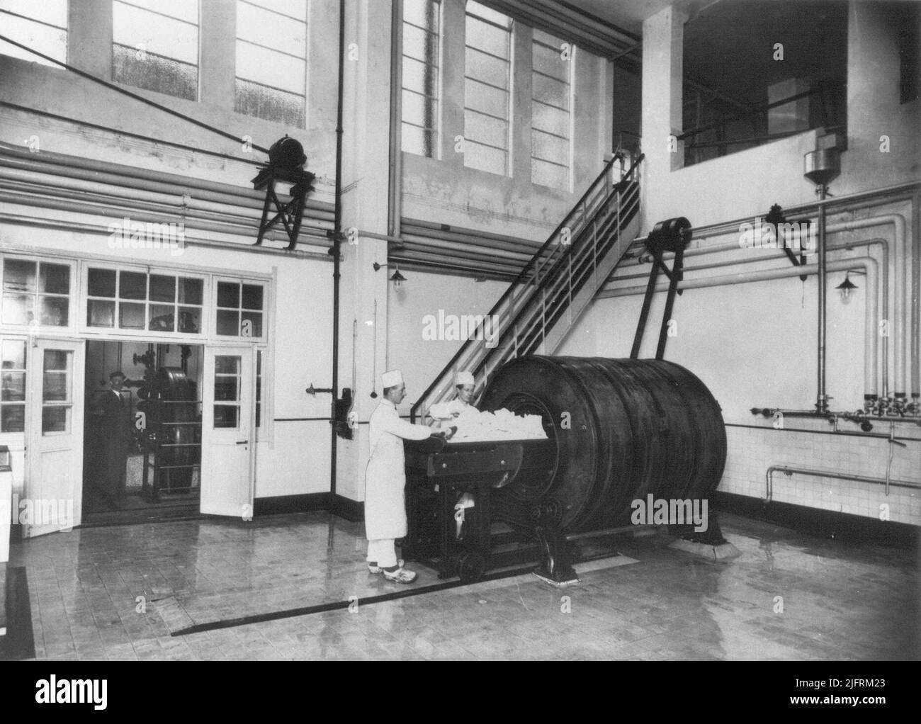 Melkerij engine room Stock Photo - Alamy