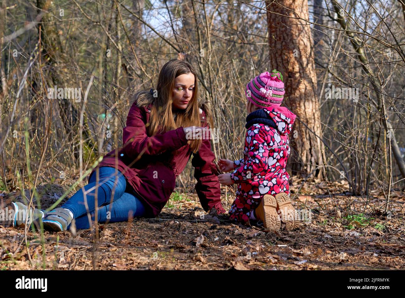 Child listening in nature hi-res stock photography and images - Alamy