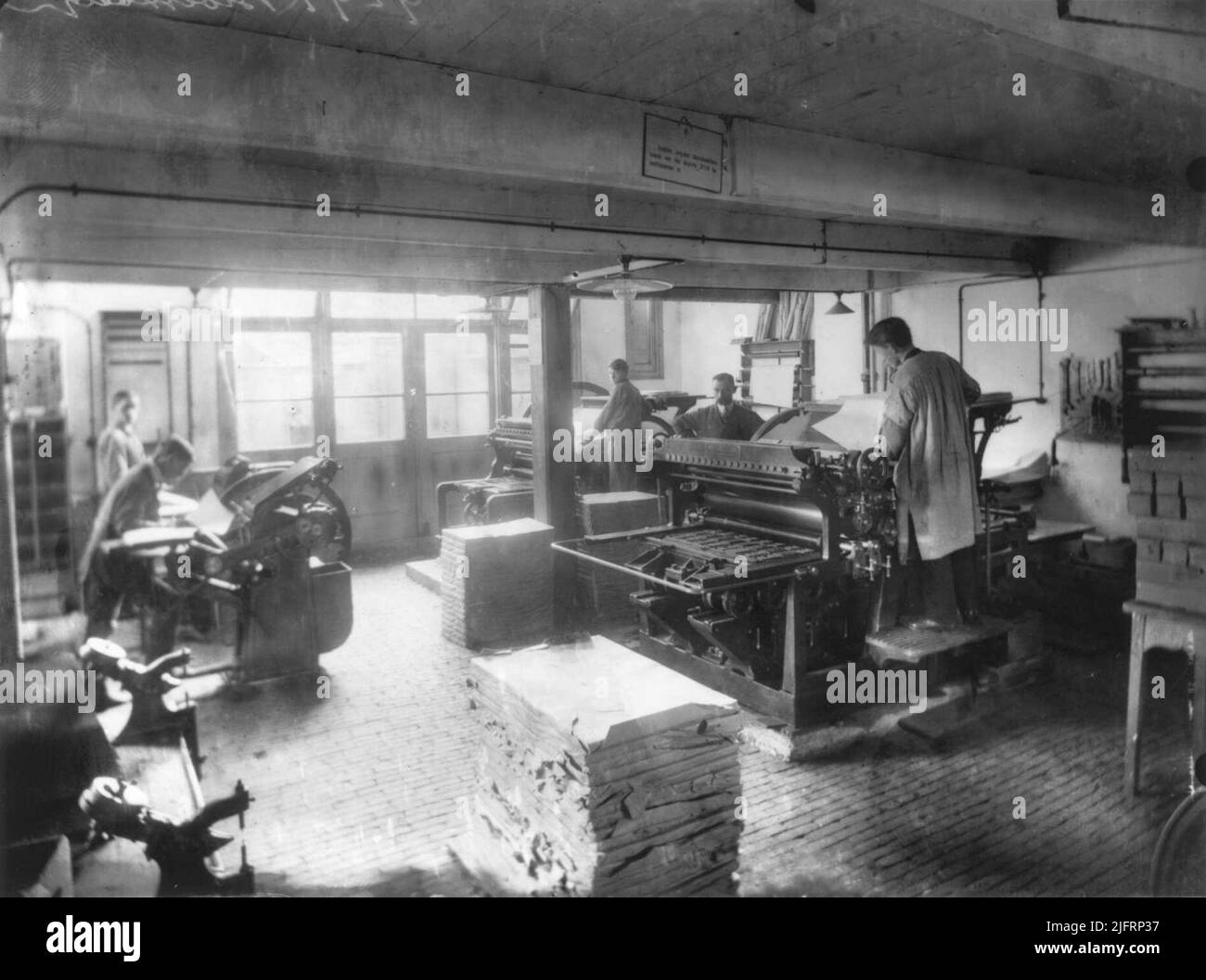 Letterpress printing paper Black and White Stock Photos & Images - Alamy