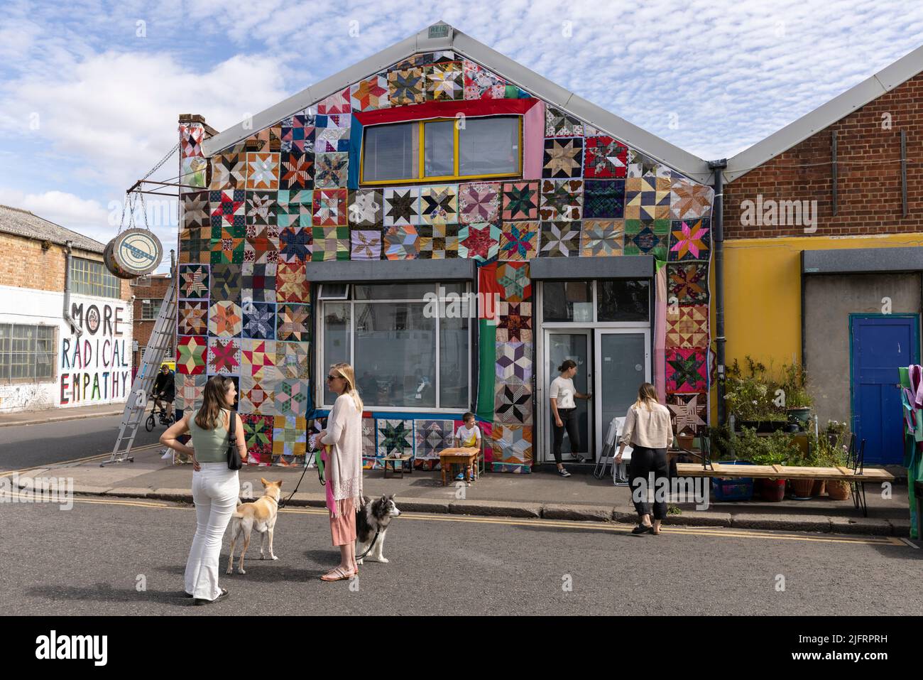 Giant quilt covered warehouse london hi-res stock photography and ...
