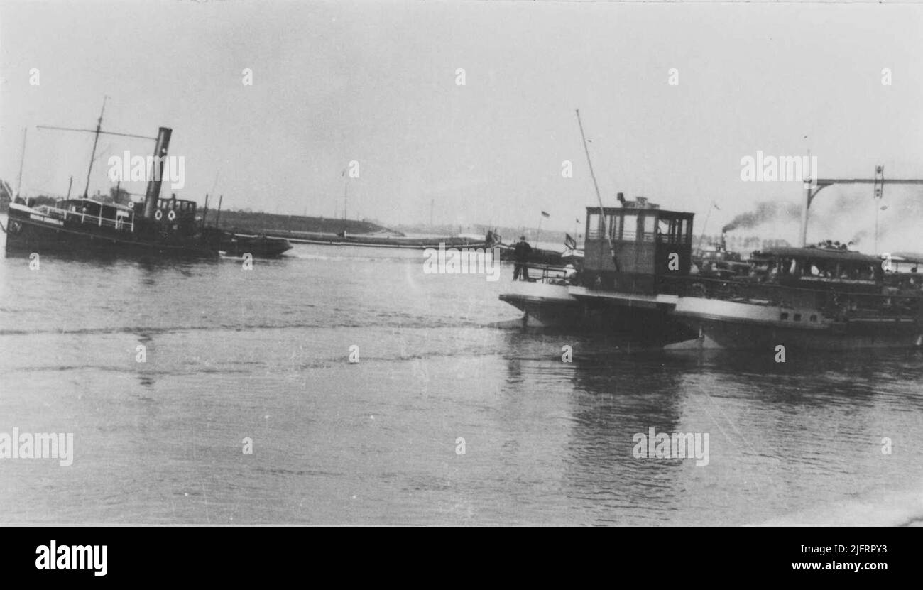 Transit river Black and White Stock Photos & Images - Alamy