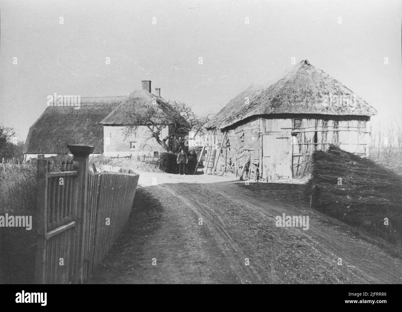 Farms farms Black and White Stock Photos & Images - Alamy