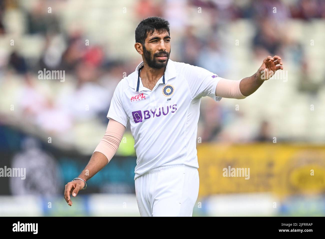 Jasprit bumrah hi-res stock photography and images - Alamy