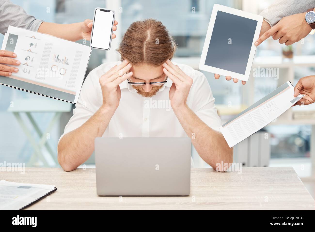 Office stress leave hi-res stock photography and images - Alamy