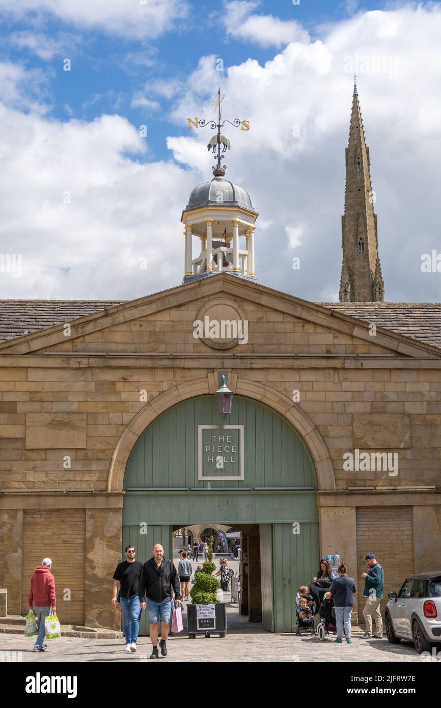 Live music venue houses hi-res stock photography and images - Alamy