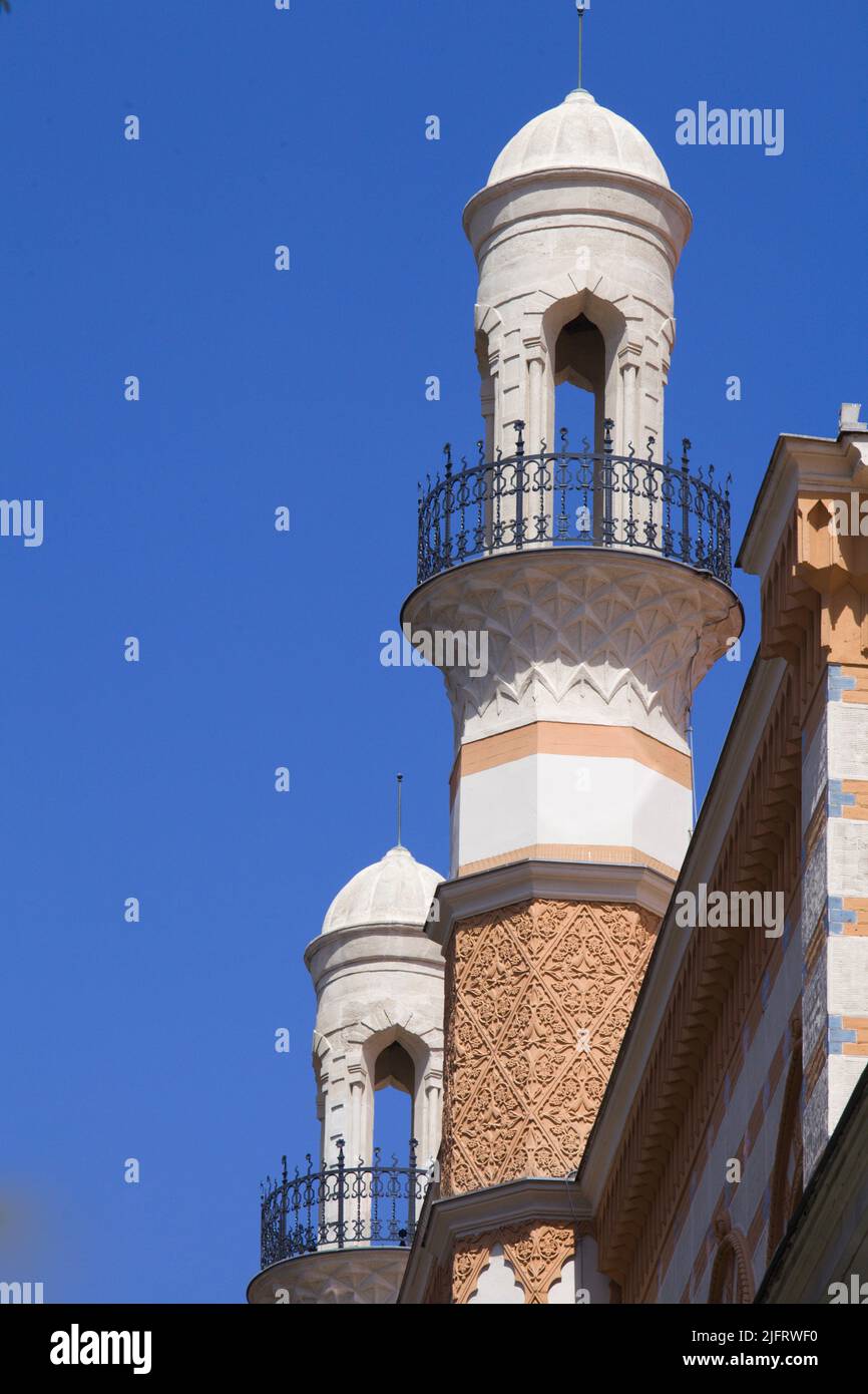 Rumbach street synagogue budapest hi-res stock photography and images ...