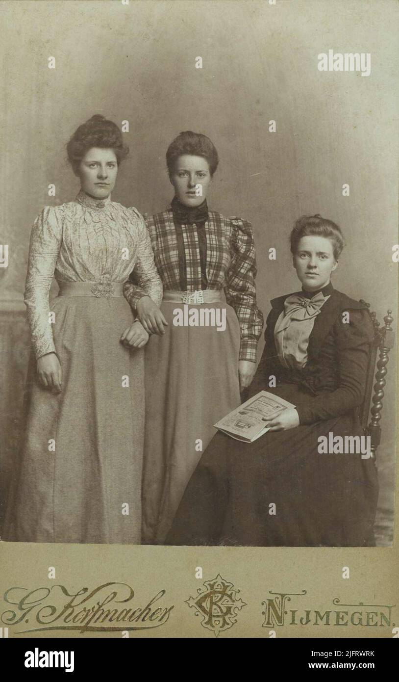 The three daughters of Johan Hendrik Snoeck and Maria Theresia Snoeck ...