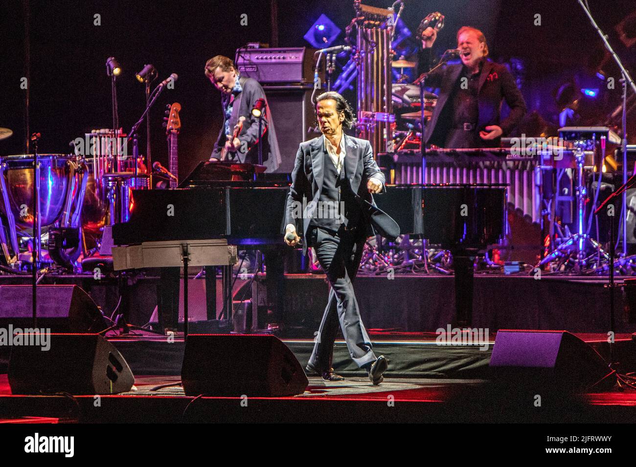 Nick cave tour 2022 hi-res stock photography and images - Alamy