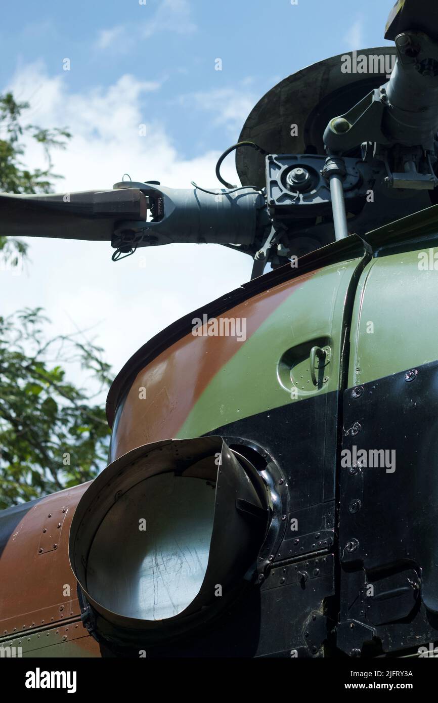 Main rotor and blades of an old military helicopter Stock Photo - Alamy