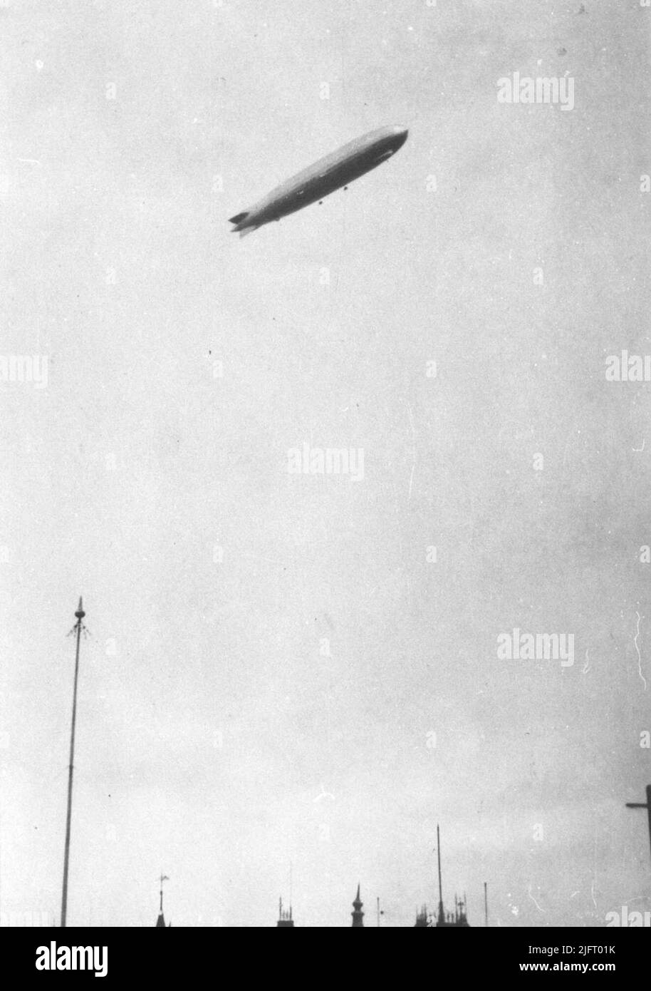 Attracted great interest hi-res stock photography and images - Alamy