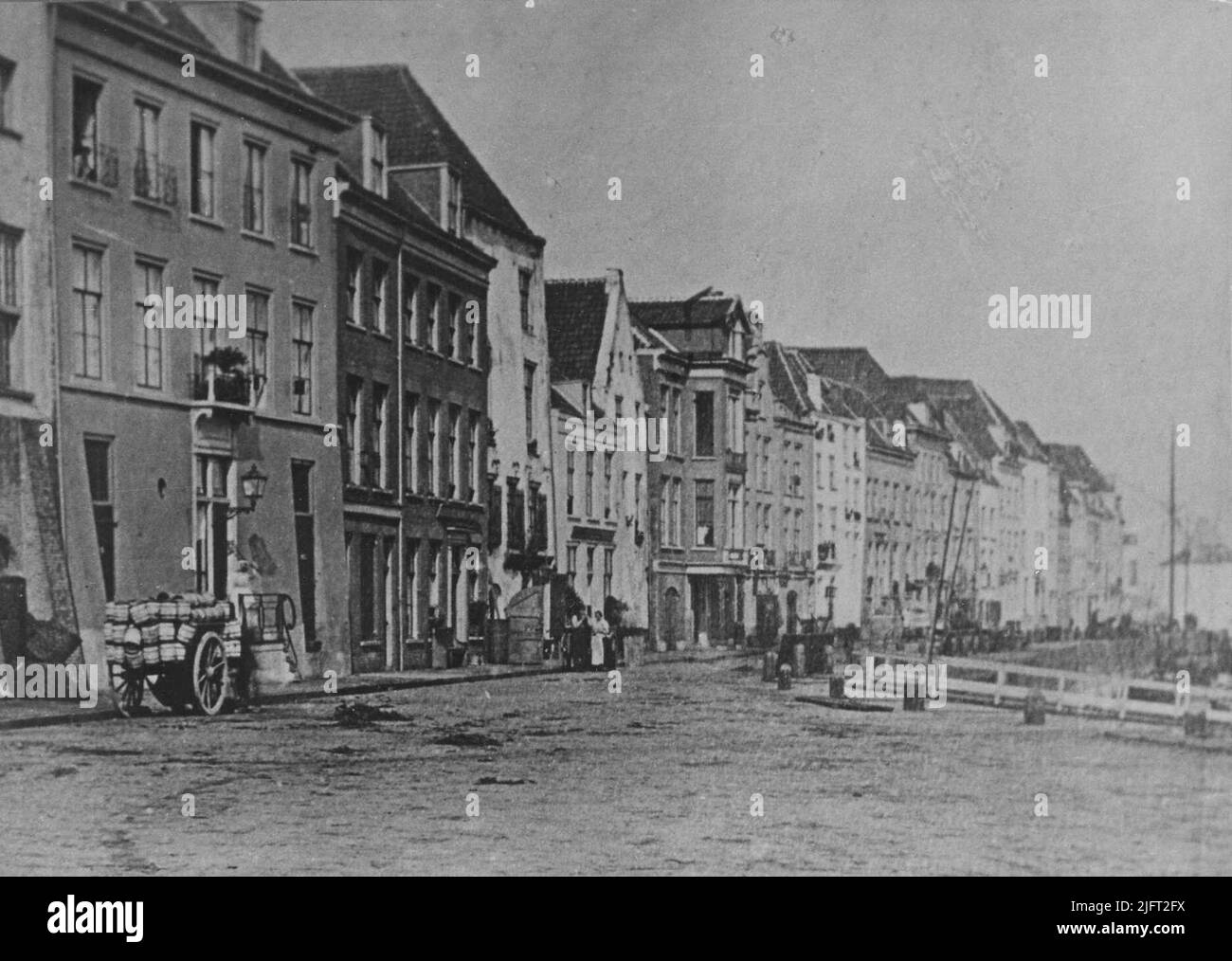 The Waalkade between Lindenberg and Grotestraat; Vague visible in the ...