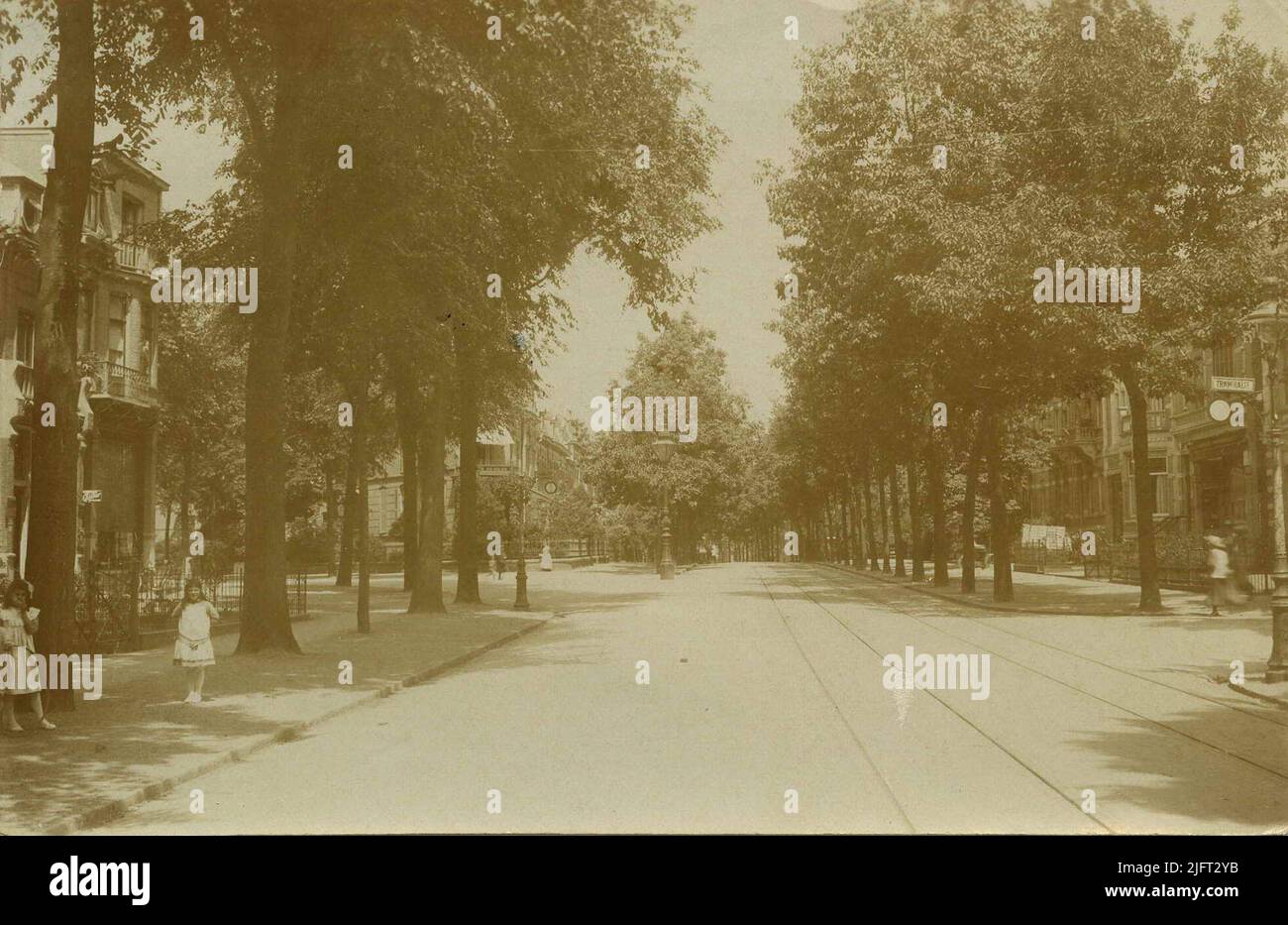 Street scene, second decade, seen in the direction of Keizer Karelplein ...