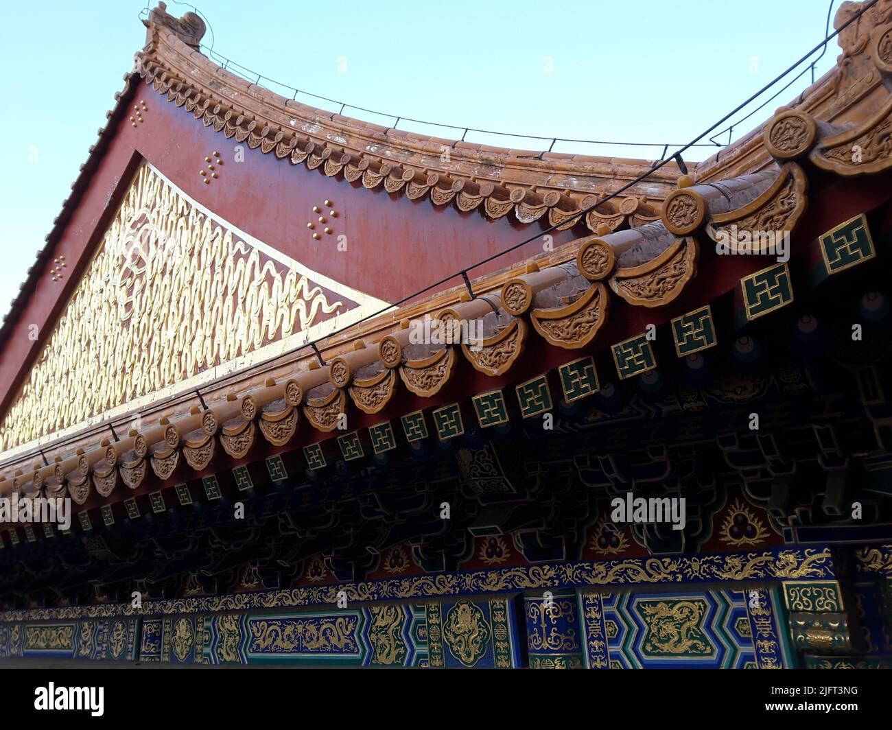 Details old chinese house roof hi-res stock photography and images - Alamy