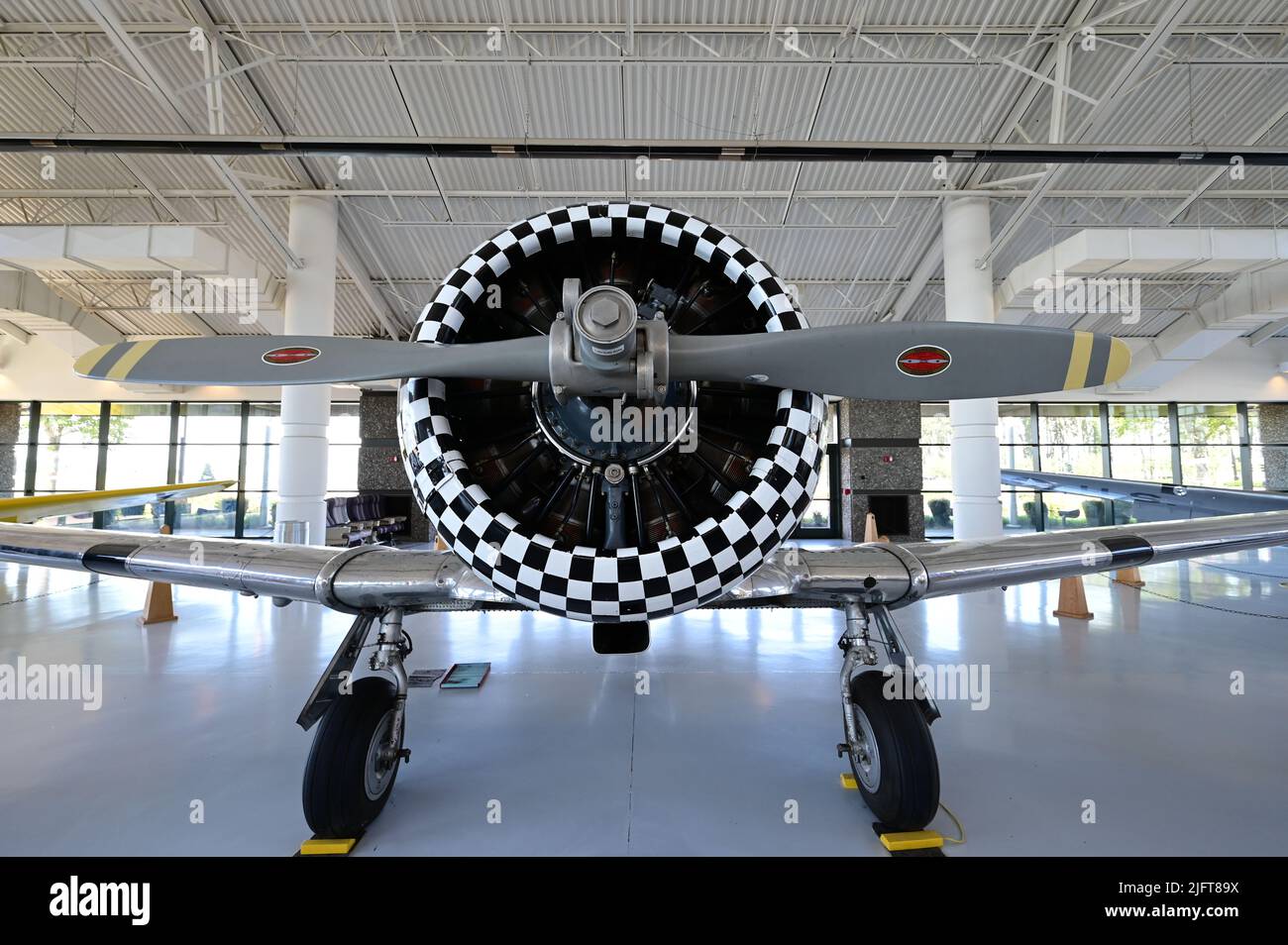 Two bladed aircraft propeller Stock Photo - Alamy