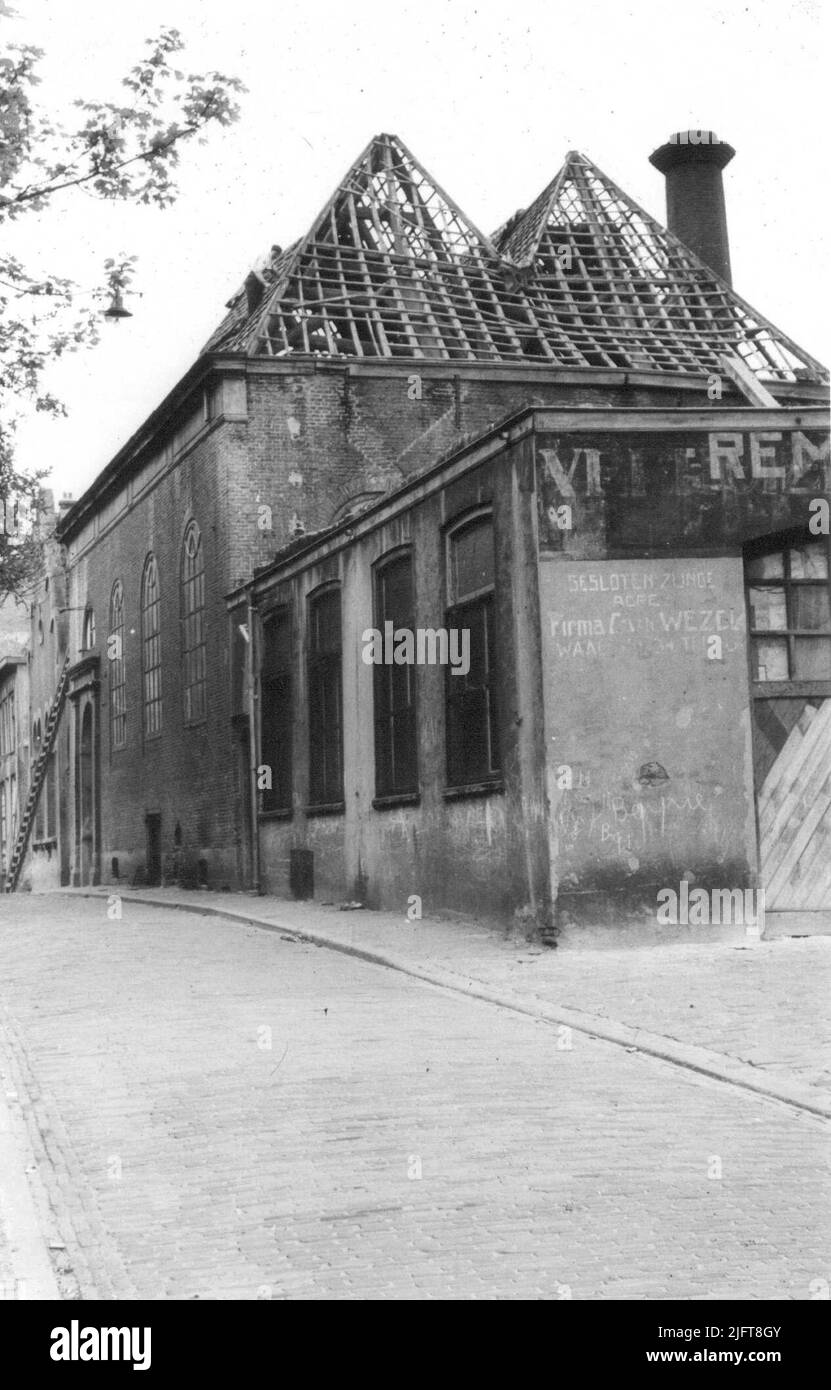 On the left the synagogue and Jewish school on the corner with the nun ...