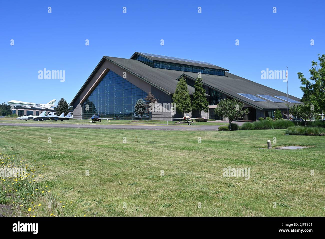 The entrance of the Evergreen Air and Space musuem Stock Photo - Alamy