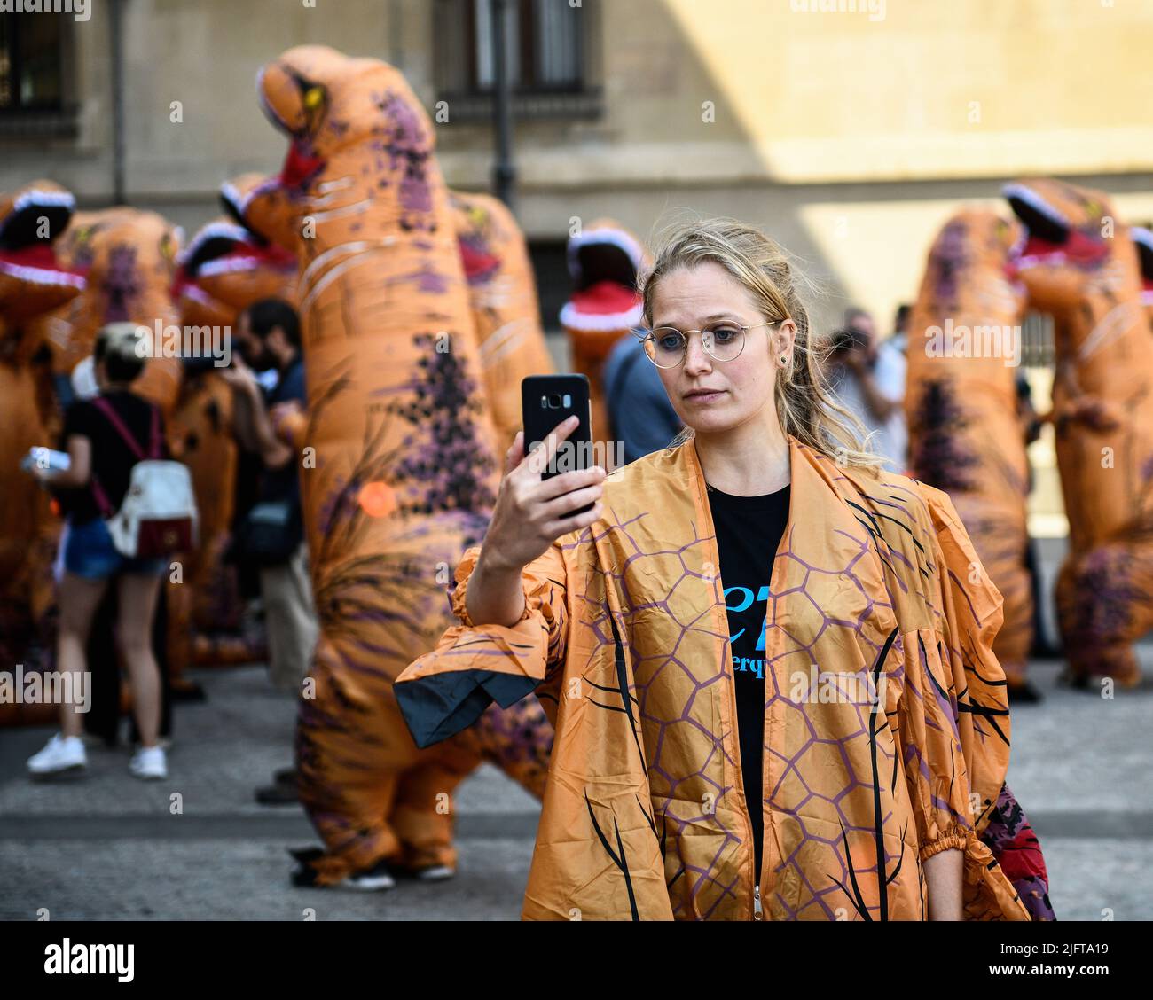 Pamplona , Juli 5, 2022.Demonstrators protest against bullfighting in ...