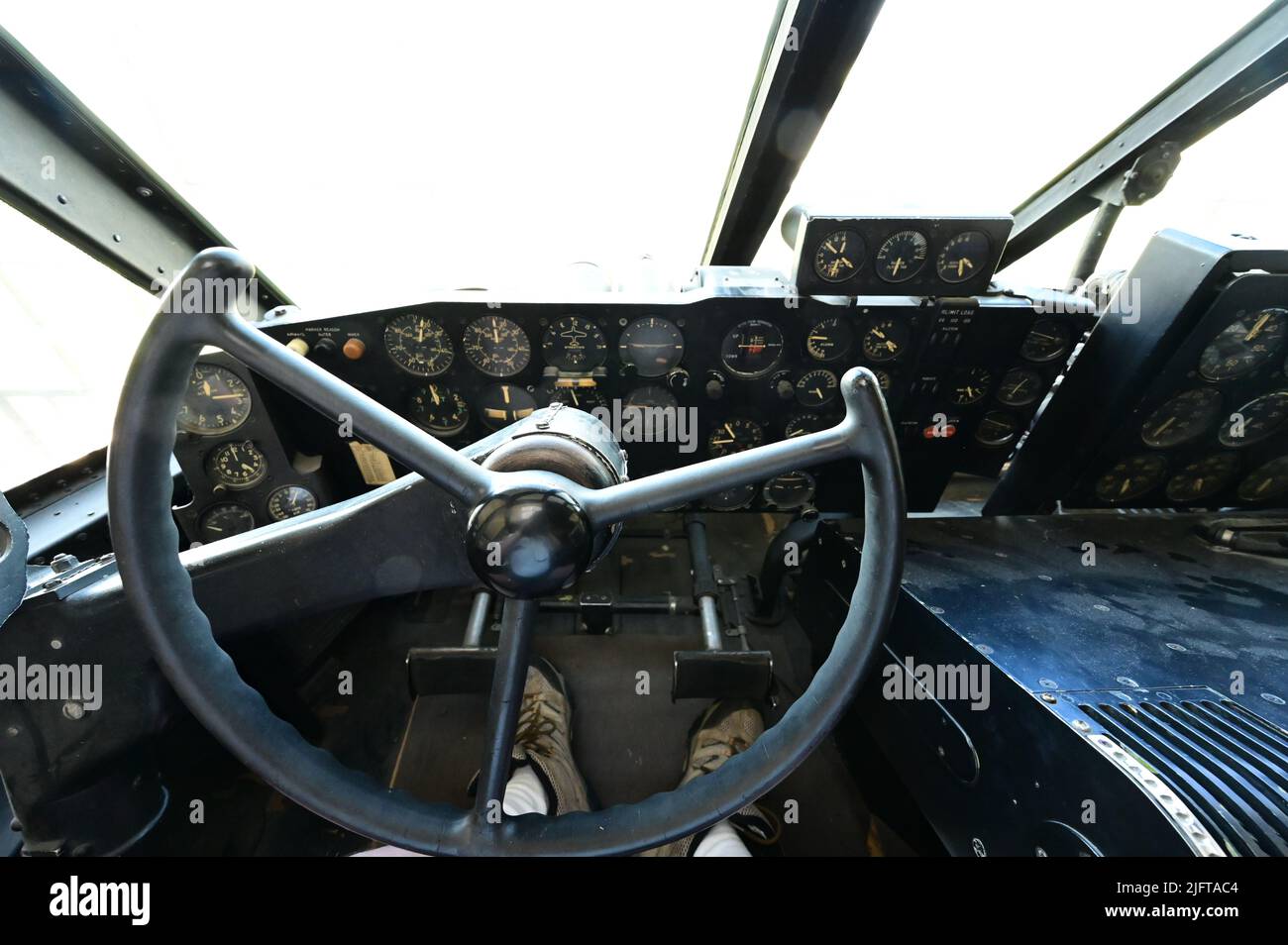 Hughes H-4 Hercules Stock Photo - Alamy