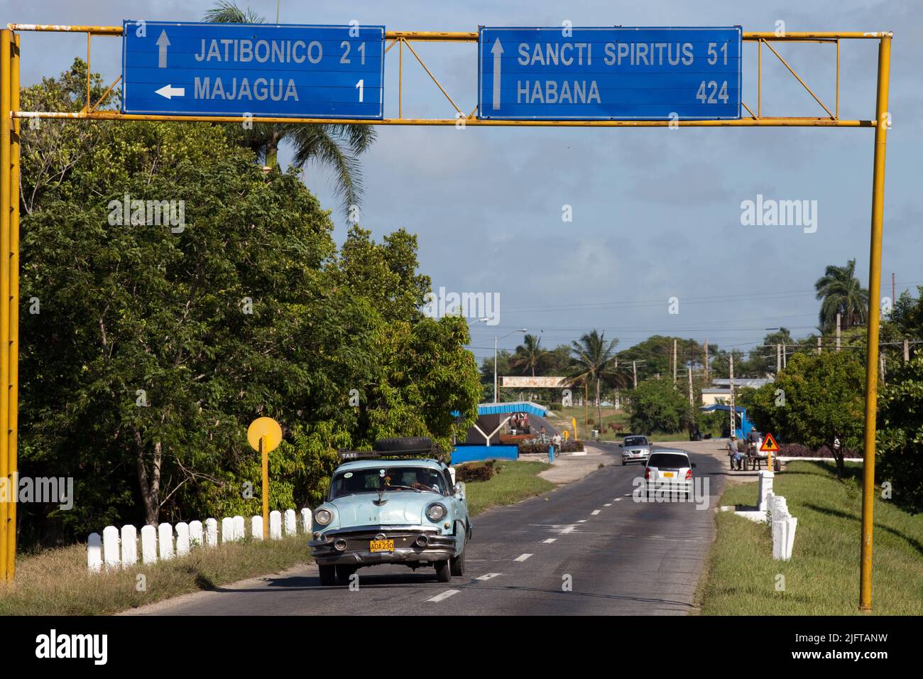 Caribbean road sign hi-res stock photography and images - Alamy