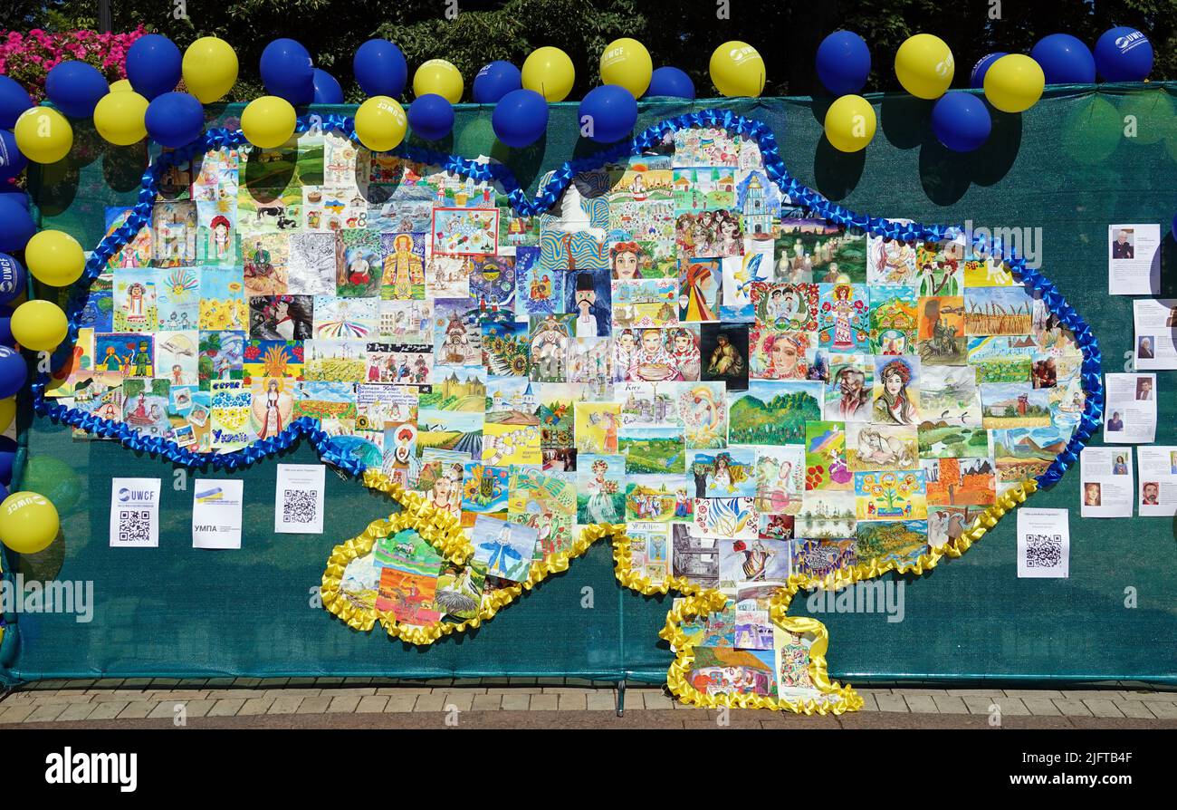 Kiev, Ukraine August 23, 2020: Map of Ukraine from drawings of ...