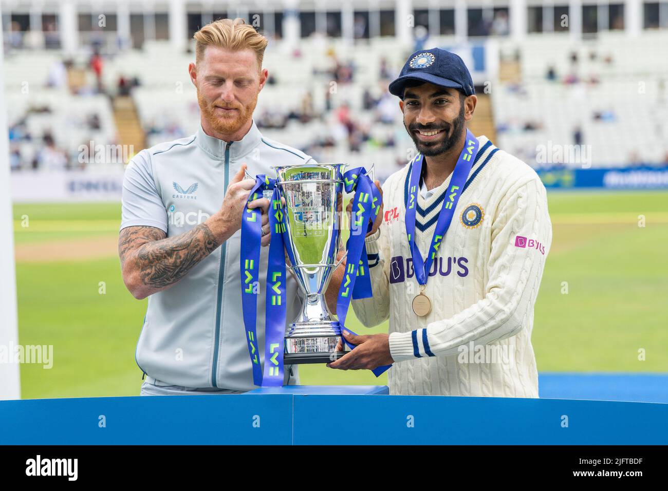 Lv trophy hi-res stock photography and images - Alamy