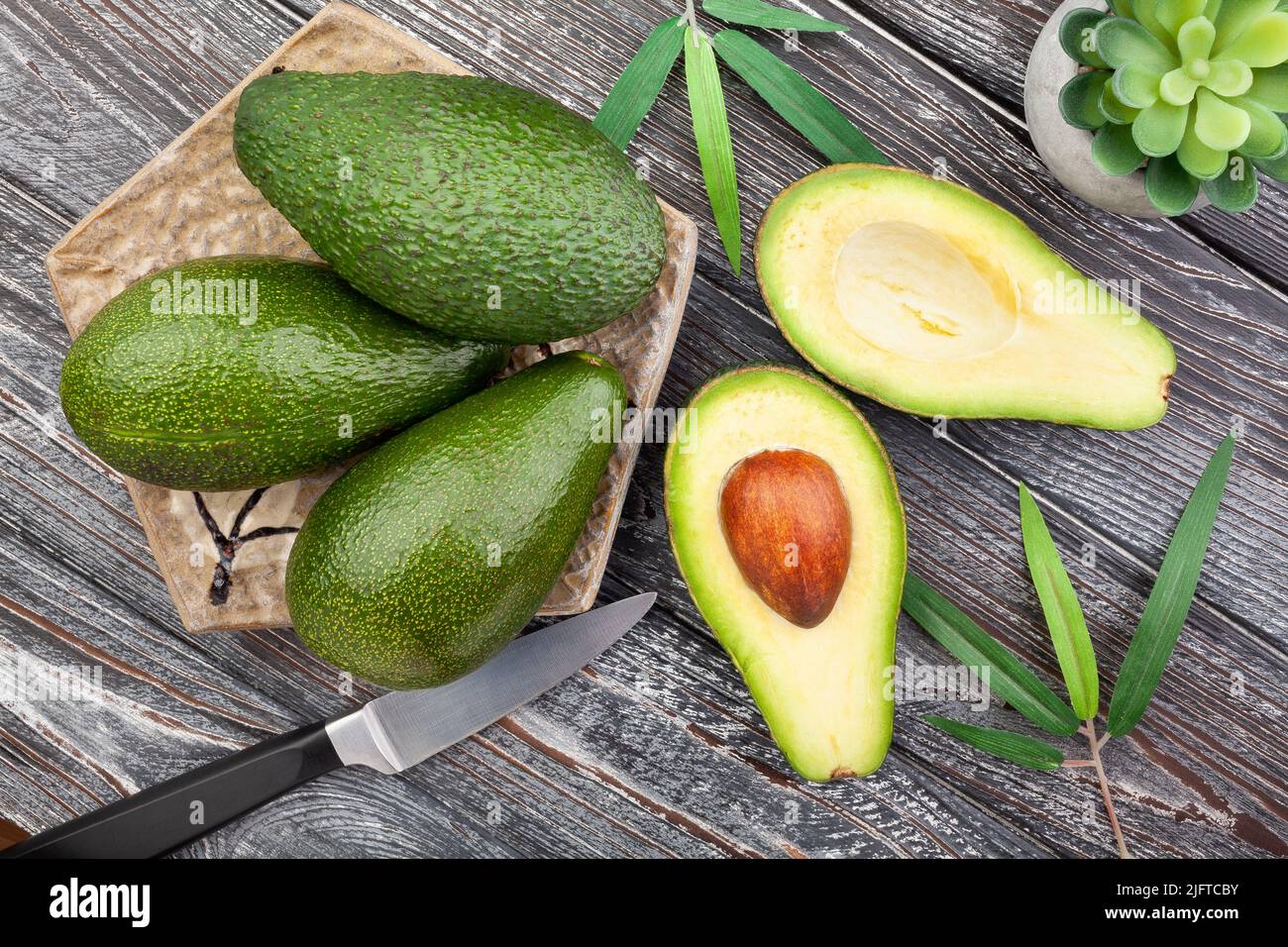 Top view plate sliced fruit hi-res stock photography and images - Alamy