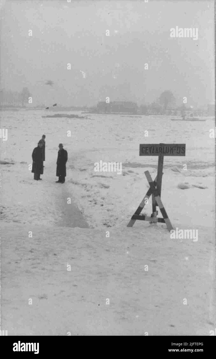 Access warning Black and White Stock Photos & Images - Alamy