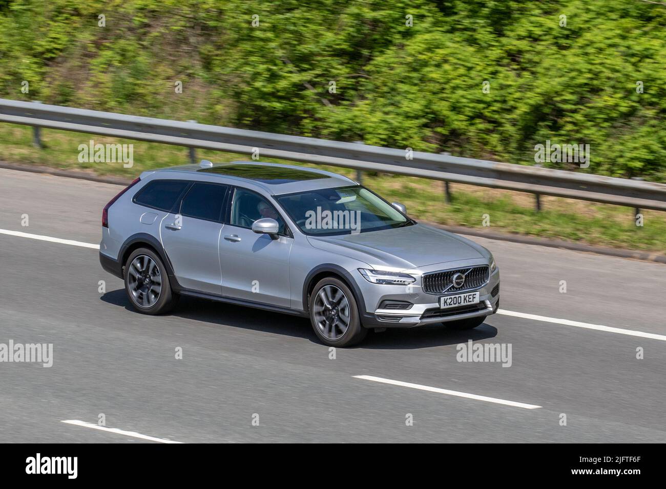 2021 Silver Volvo V90 C-Country B5 Mhev AWD A DS 235 Powerpulse ...